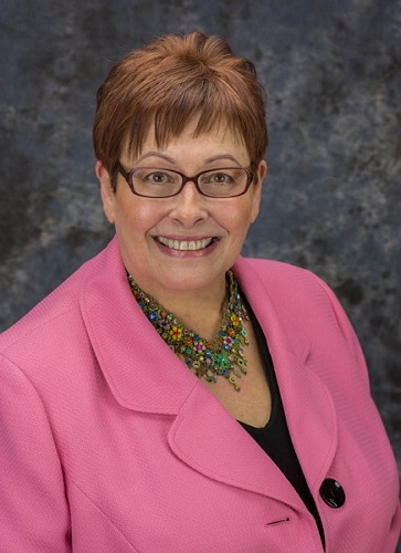 Photography Spotlight: Leslie Flowers